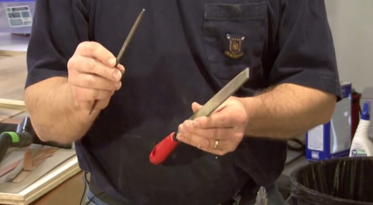 How To Sharpen Your Circular Saw Blade With A File Like A Pro – Tools ...