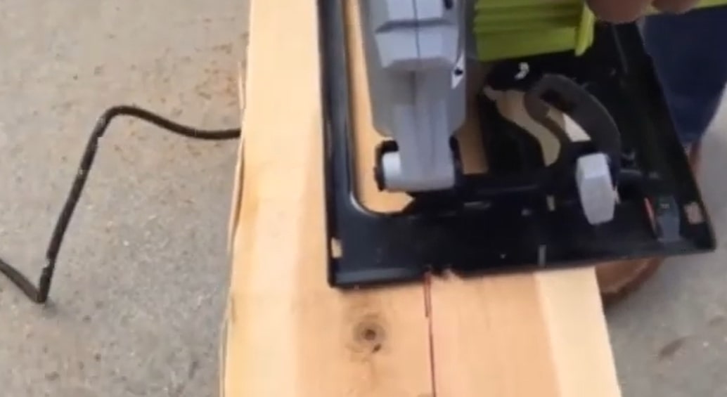 How To Use Ryobi Circular Saw With Laser: Easy Guide | Tools Mirror