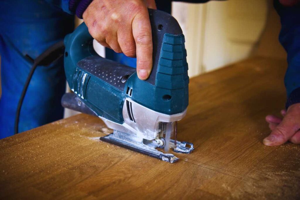 How To Cut A Straight Line With A Jigsaw: Expert Tips | Tools Mirror
